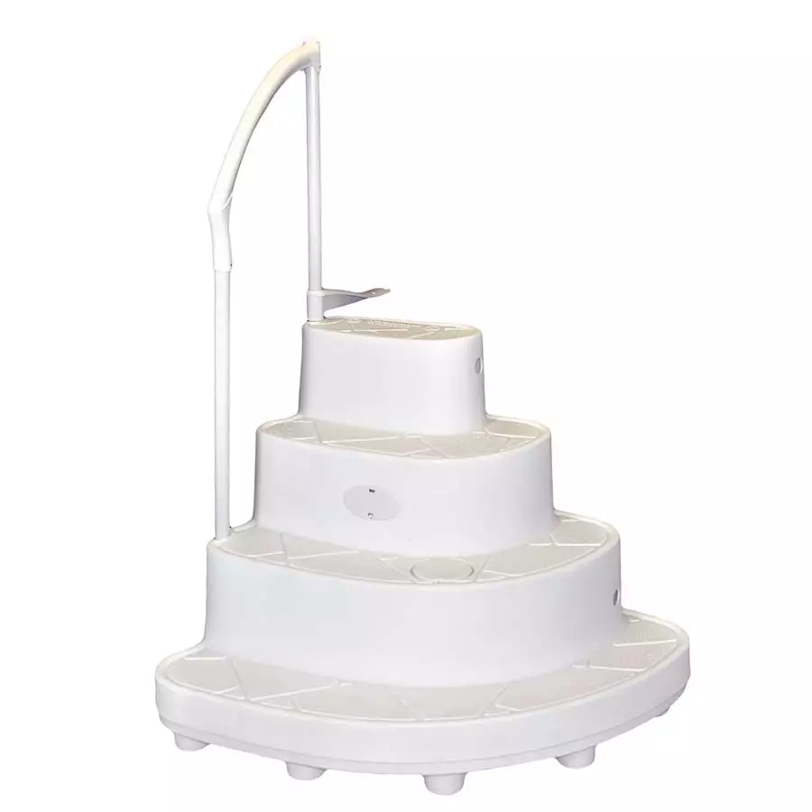 Blue wave wedding cake pool steps | Beachweddingtips.com